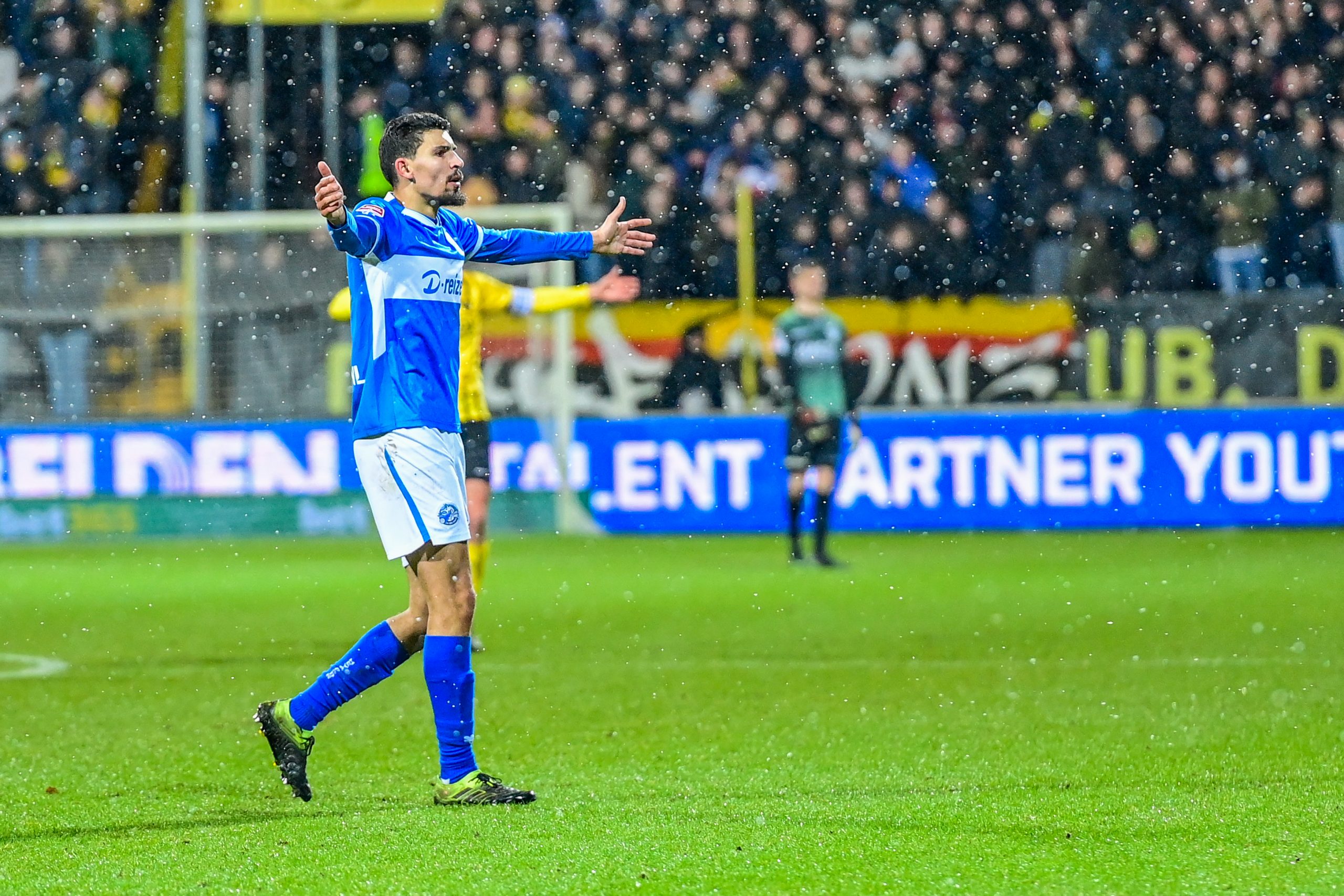 Pijnlijke nederlaag op winterse avond in Venlo – FC Den Bosch